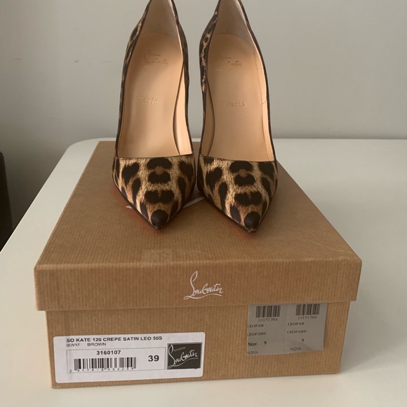 Christian Louboutin | Shoes | Christian Loubs Size 39 | Poshmark